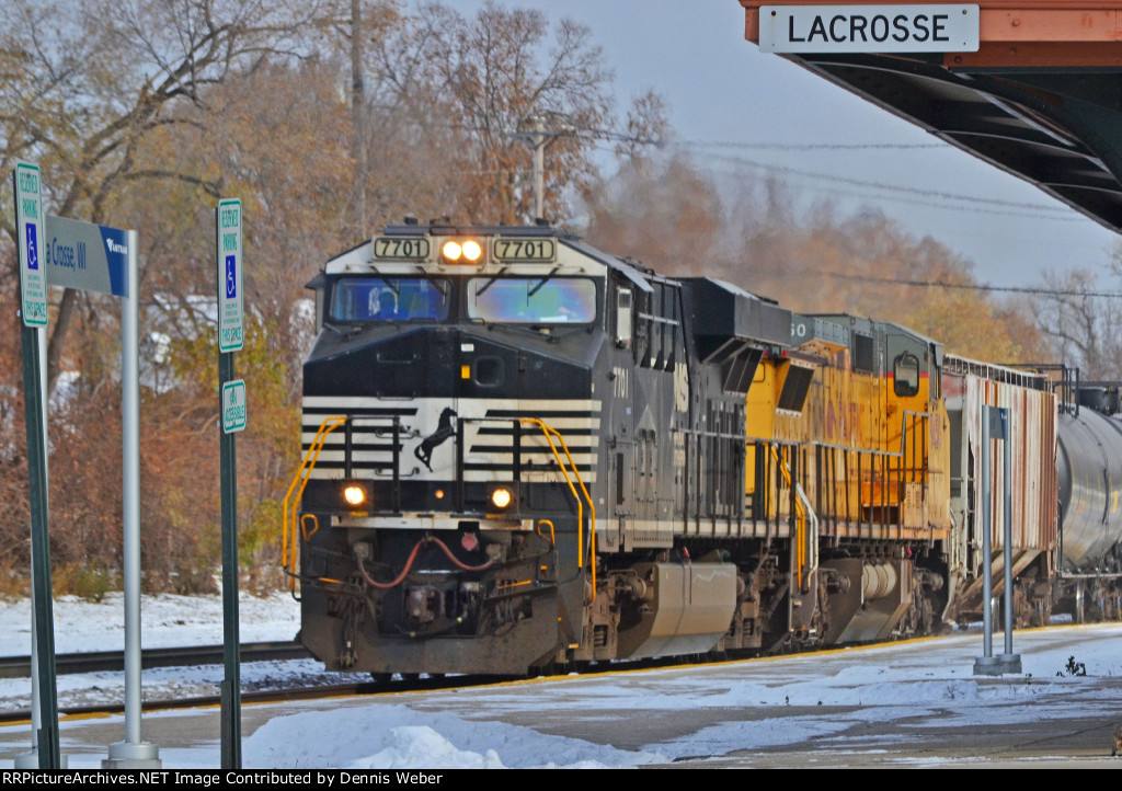 NS 7701, CP's Tomah Sub.
